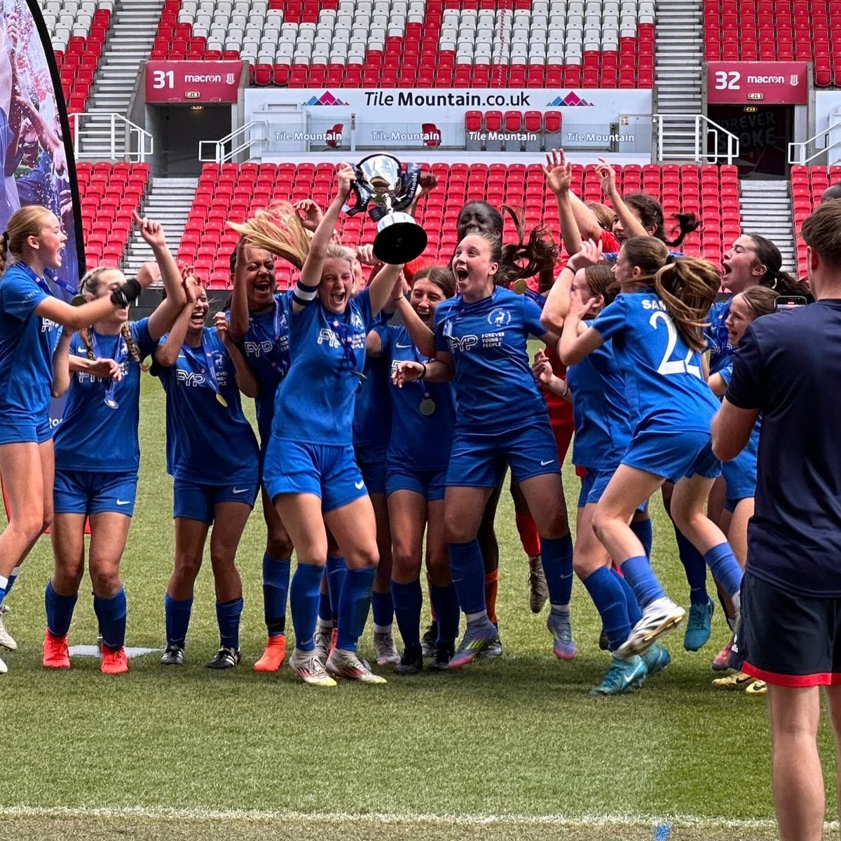 Hitchin Girls' School - She Shoots, She Scores